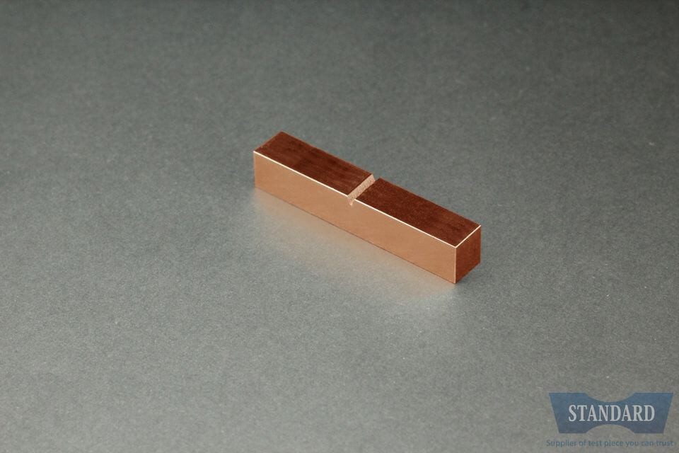JIS Z2242 金属材料のシャルピー衝撃試験方法 シャルピー衝撃試験片 Vノッチ 【C1020】価格 | 標準試験片 オンラインショップ ...
